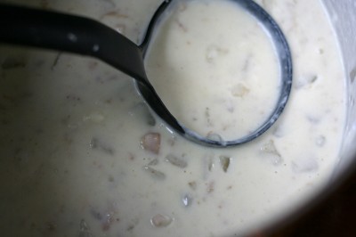 Homemade Clam Chowder - The Frugal Girl