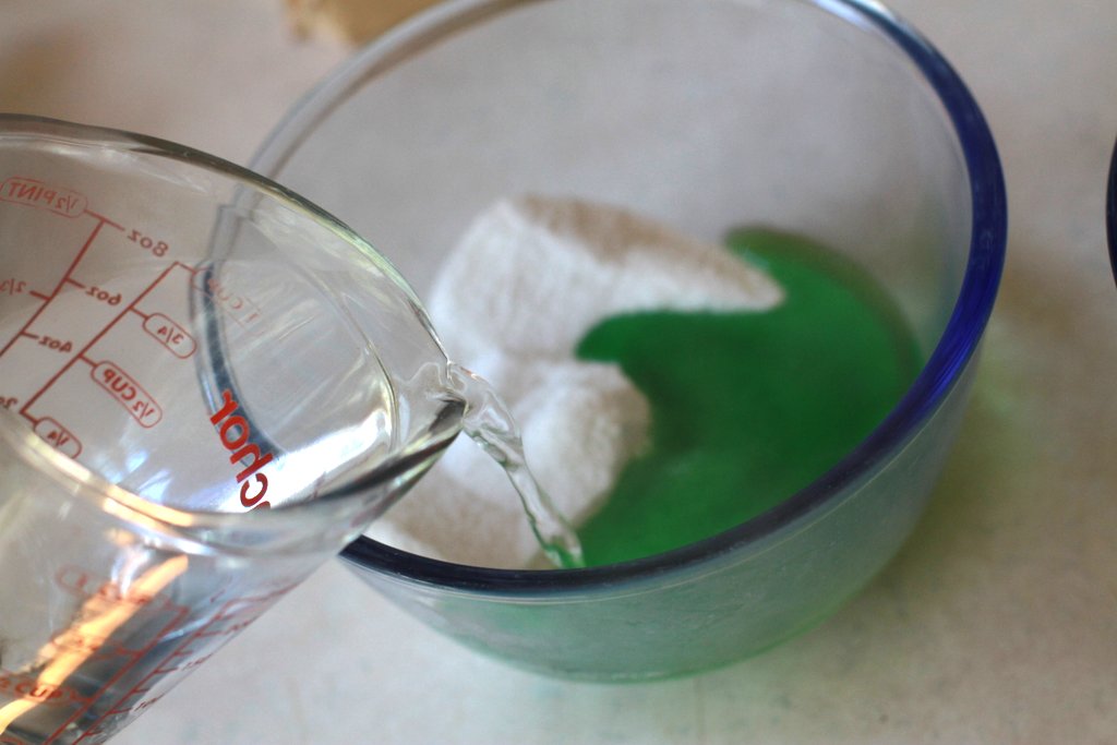 How to Make 7-Layer Jello - The Frugal Girl