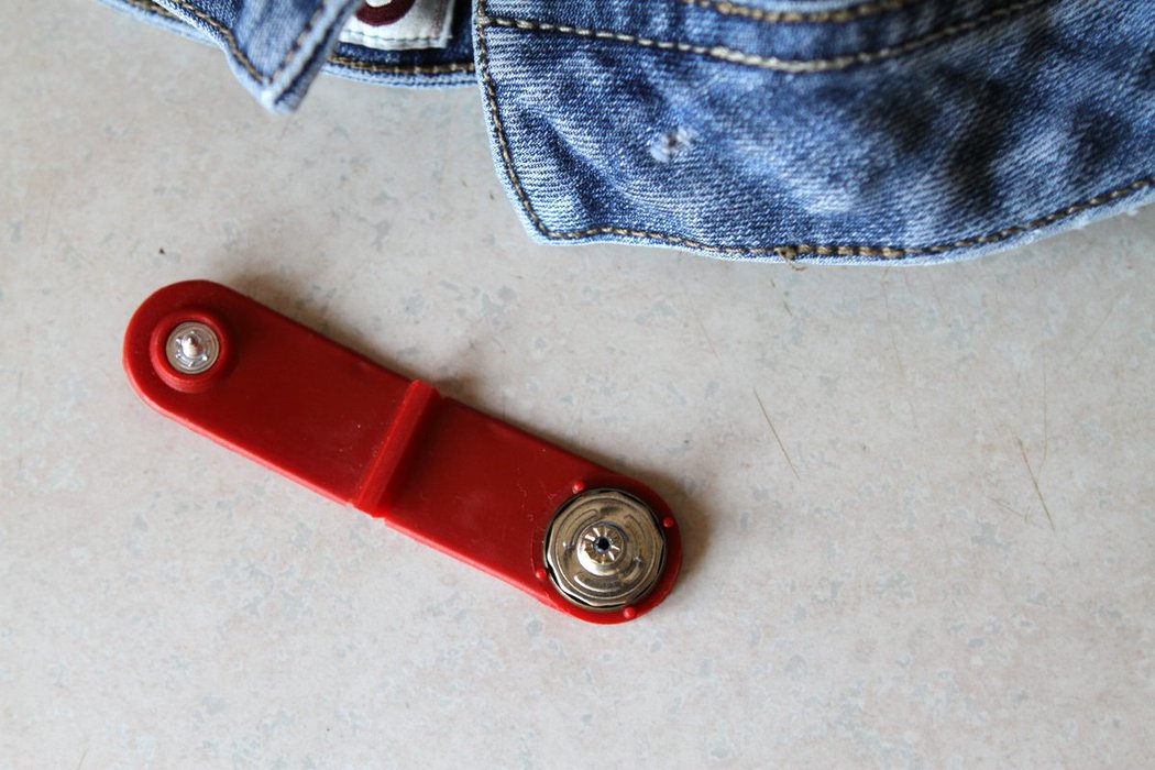 How to replace a broken jean button - The Frugal Girl