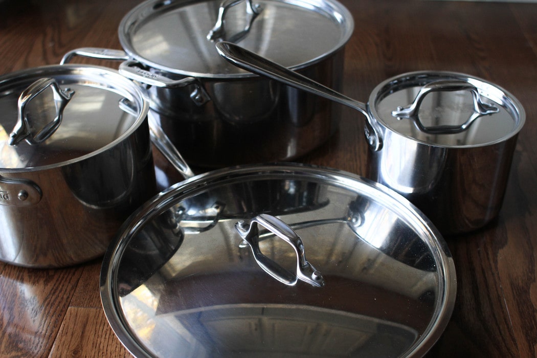 My simple 8-piece cookware collection - The Frugal Girl