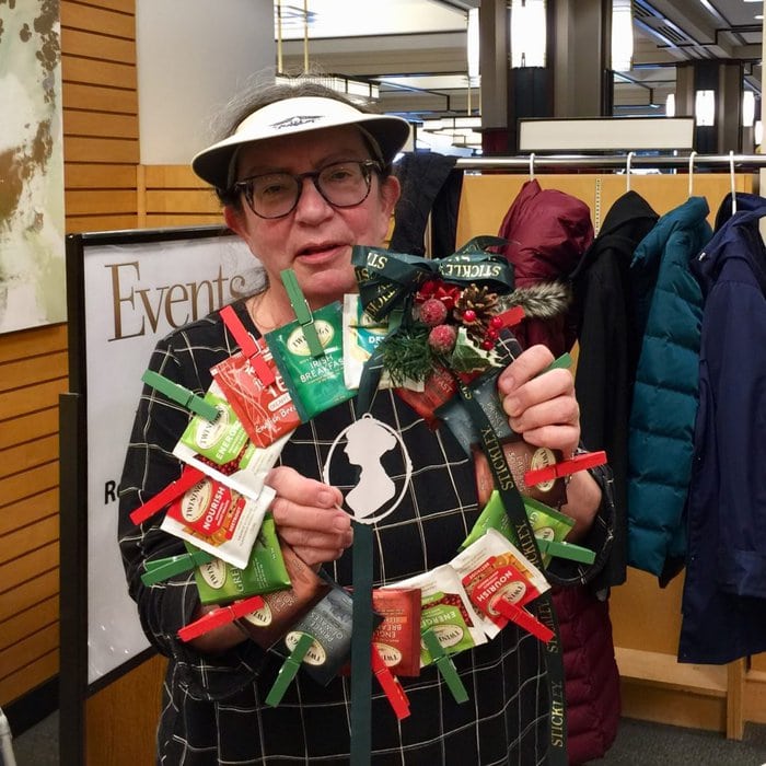 How to make a teabag wreath (courtesy of A. Marie) - The Frugal Girl